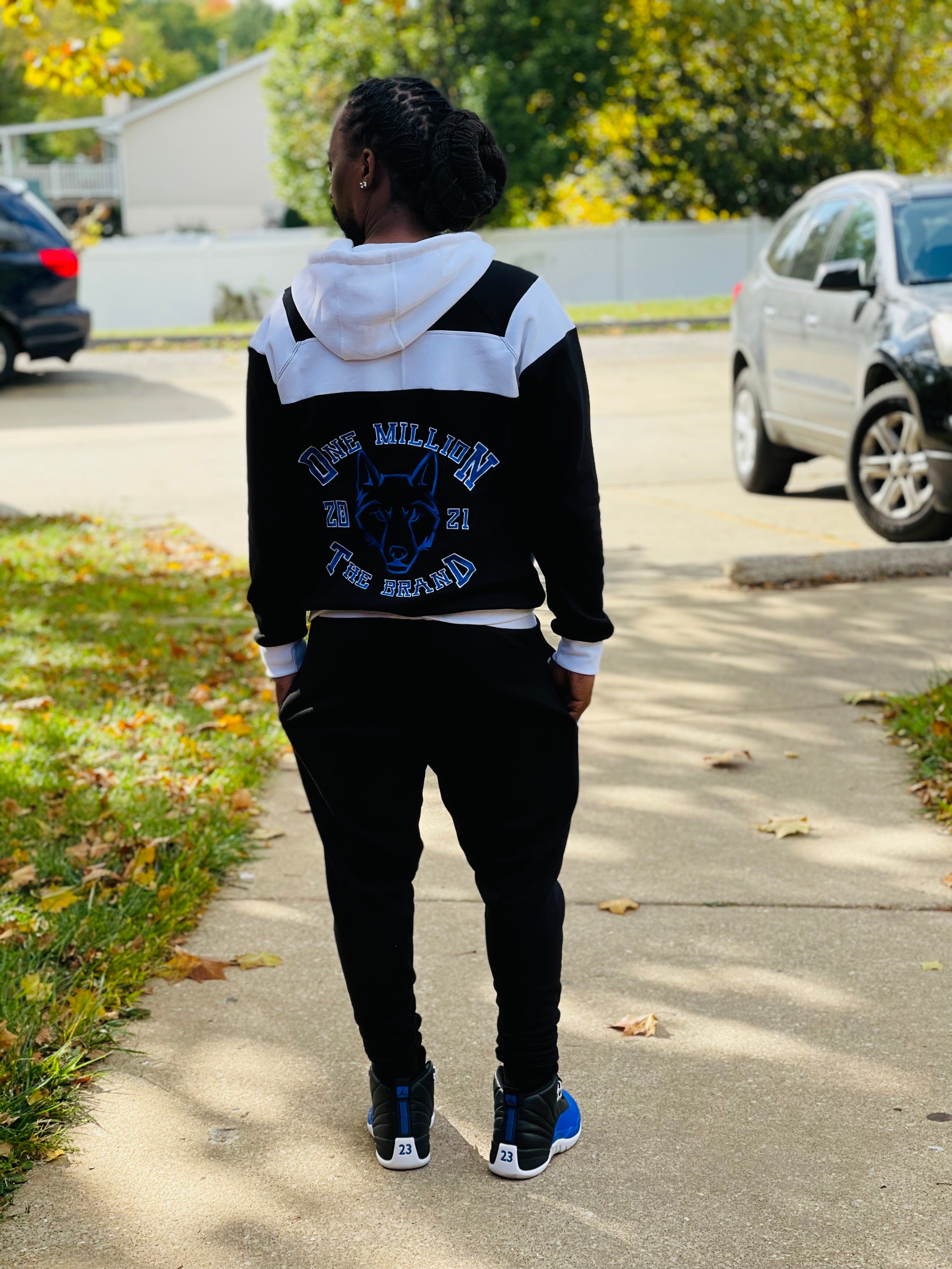 One million hoodie jogger suit black white blue – One Million The Brand